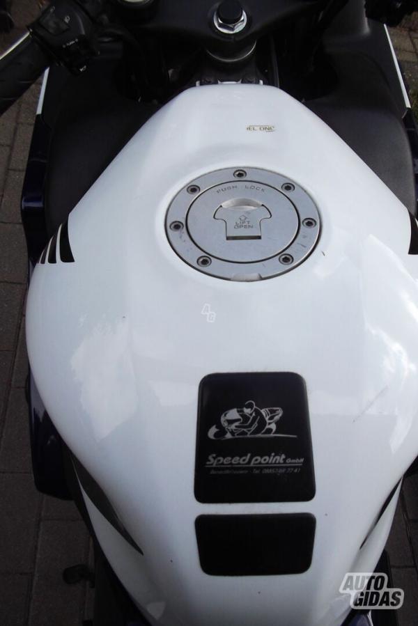 Balts Honda Cbr 2002 Kauņa, ar dzinēja tilpumu 0.60 L un nobraukumu 38 tūkst. km par 1700 €, foto 10 vietnē AUTOMOTO.COM.LV