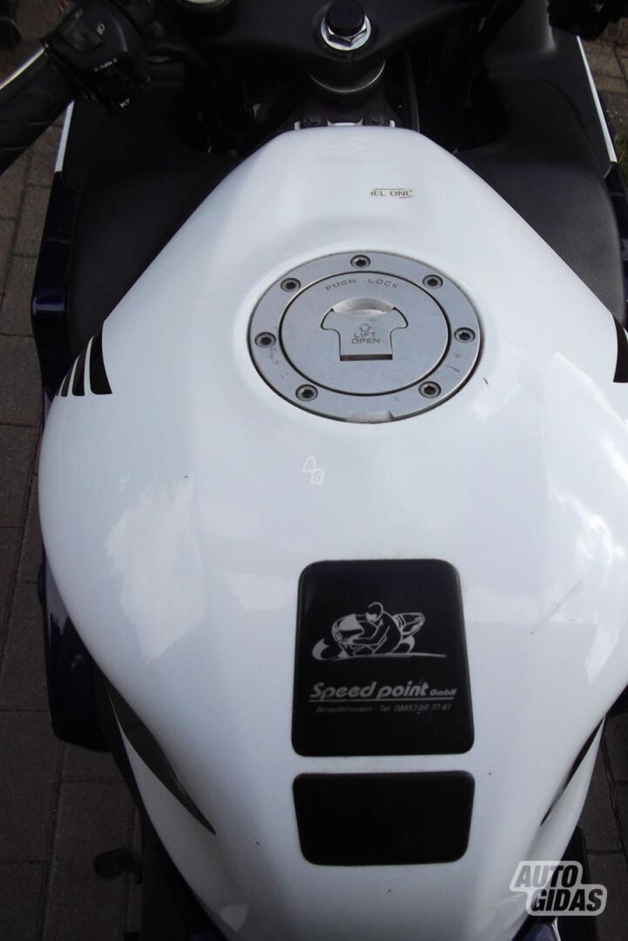 Balts Honda Cbr 2002 Kauņa, ar dzinēja tilpumu 0.60 L un nobraukumu 38 tūkst. km par 1700 €, foto 10 vietnē AUTOMOTO.COM.LV