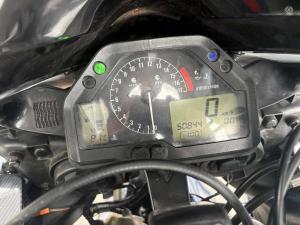 Белый Хонда Cbr 2003 в Шяуляй, объемом двигателя 0.60 л и пробегом 50 тыс. км за 2900 €, фото 6 на AUTOMOTO.COM.LV