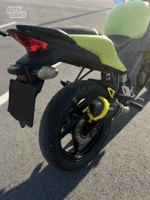 Dzeltens Honda Cbr 2013 Gargždai, ar dzinēja tilpumu 0.13 L un nobraukumu 51 tūkst. km par 1800 €, foto 6 vietnē AUTOMOTO.COM.LV