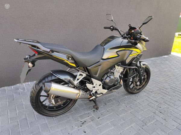 Melns Honda CBX 2016 Tauragė, ar dzinēja tilpumu 0.50 L un nobraukumu 49 tūkst. km par 2150 €, foto 4 vietnē AUTOMOTO.COM.LV