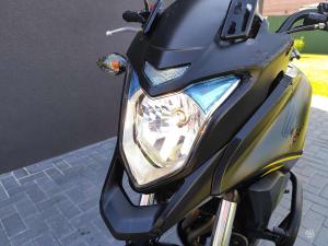 Black Honda CBX 2016 in Taurage, with an engine capacity of 0.50 L and mileage of 49 thousand km for 2150 €, photo 12 on AUTOMOTO.COM.LV