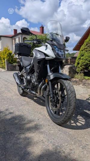 Хонда CBX 2020 в Мажейкяй, объемом двигателя 0.50 л и пробегом 33 тыс. км за 4800 €, фото 4 на AUTOMOTO.COM.LV