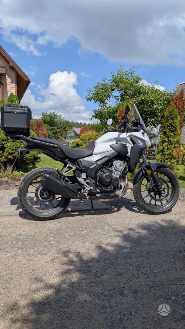 Хонда CBX 2020 в Мажейкяй, объемом двигателя 0.50 л и пробегом 33 тыс. км за 4800 €, фото 6 на AUTOMOTO.COM.LV