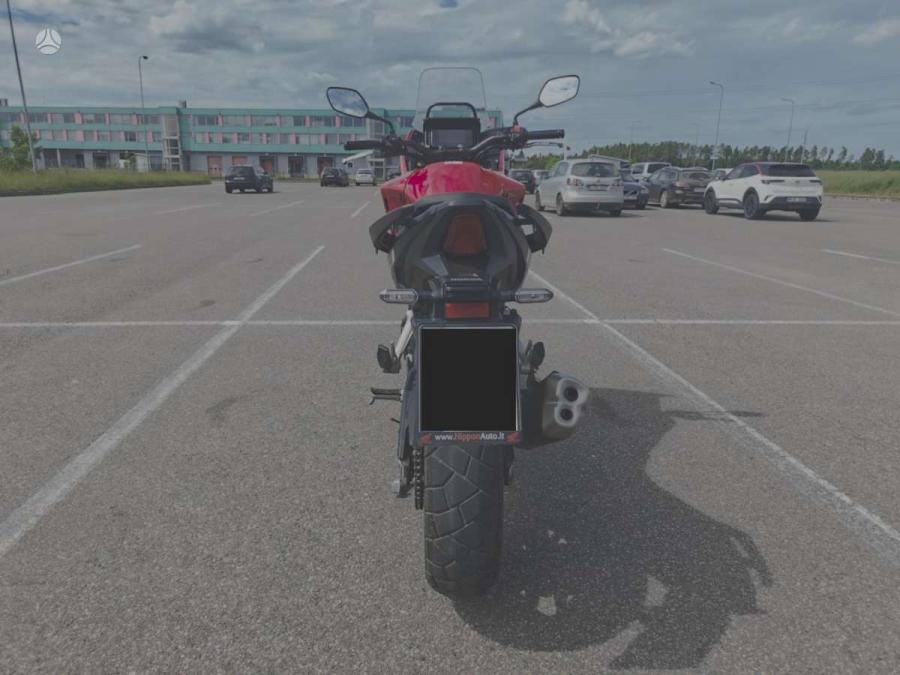 Sarkans Honda CBX 2024 Viļņa, ar dzinēja tilpumu 0.50 L un nobraukumu 8 tūkst. km par 5500 €, foto 4 vietnē AUTOMOTO.COM.LV