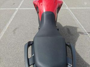 Sarkans Honda CBX 2024 Viļņa, ar dzinēja tilpumu 0.50 L un nobraukumu 8 tūkst. km par 5500 €, foto 6 vietnē AUTOMOTO.COM.LV