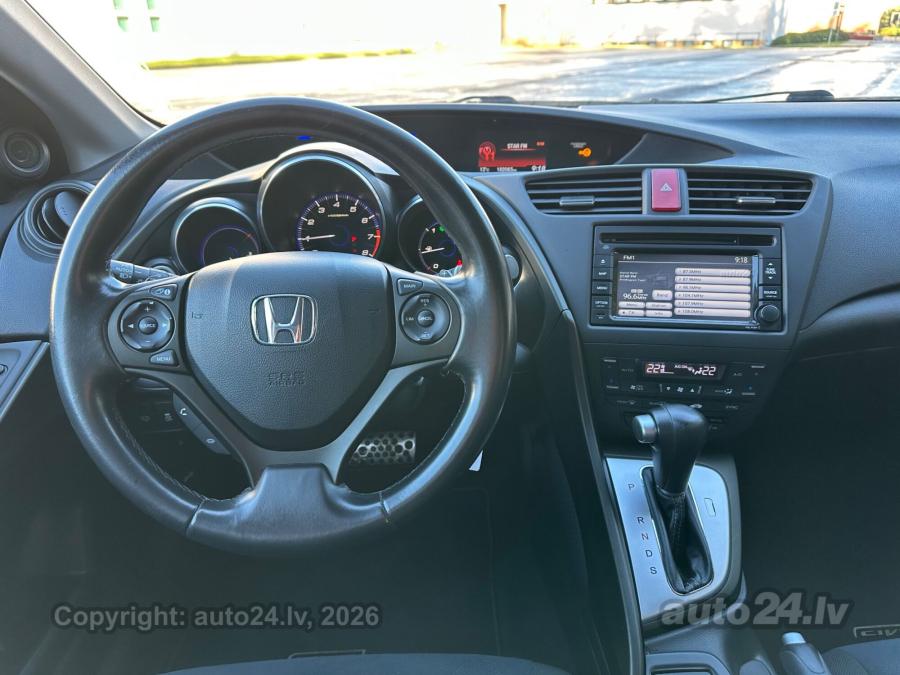 Smilšu krāsa Honda Civic 2012 Tallina, ar dzinēja tilpumu 1.80 L un nobraukumu 183 tūkst. km par 6500 €, foto 8 vietnē AUTOMOTO.COM.LV