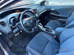 Smilšu krāsa Honda Civic 2012 Tallina, ar dzinēja tilpumu 1.80 L un nobraukumu 183 tūkst. km par 6500 €, foto 9 vietnē AUTOMOTO.COM.LV