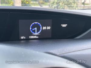 Beige Honda Civic 2013 in Tallinn, with an engine capacity of 1.80 L and mileage of 133 thousand km for 8800 €, photo 8 on AUTOMOTO.COM.LV