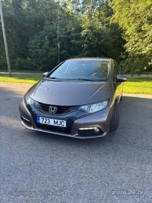 Beige Honda Civic 2013 in Tallinn, with an engine capacity of 1.80 L and mileage of 133 thousand km for 8800 €, photo 12 on AUTOMOTO.COM.LV