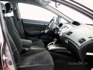 Бежевый Хонда Цивик 2011 в Таллин, объемом двигателя 1.80 л и пробегом 226 тыс. км за 999 €, фото 7 на AUTOMOTO.COM.LV