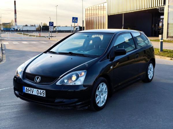 Melns Honda Civic 2005 Šauļi, ar dzinēja tilpumu 1.60 L un nobraukumu 290 tūkst. km par 1450 €, foto 3 vietnē AUTOMOTO.COM.LV