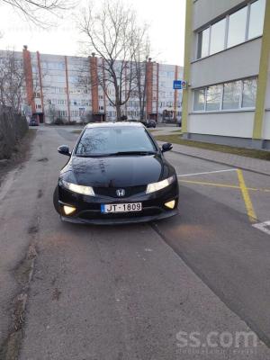 Melns Honda Civic 2008 Jūrmala, ar dzinēja tilpumu 2.20 L un nobraukumu 260 tūkst. km par 3200 €, foto 8 vietnē AUTOMOTO.COM.LV
