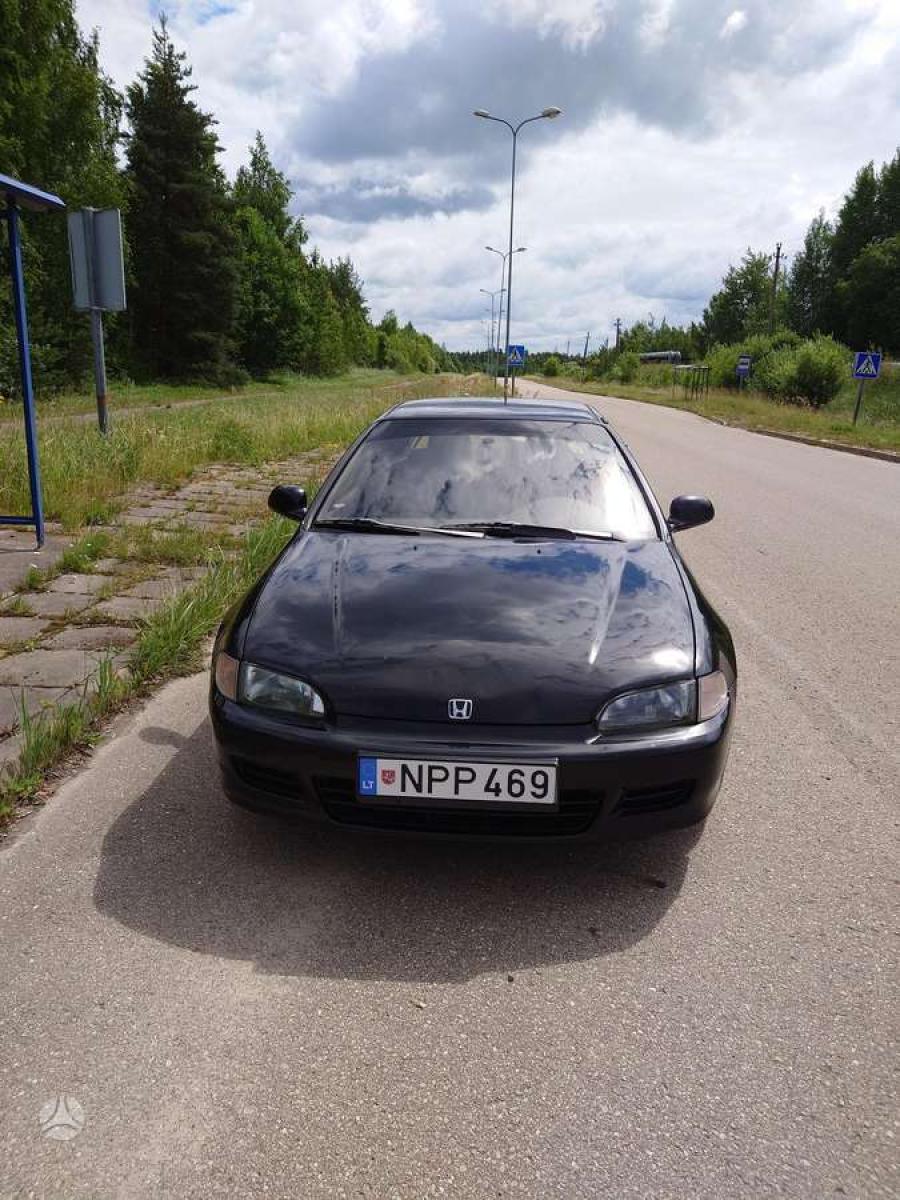 Melns Honda Civic 1995 Visaginas, ar dzinēja tilpumu 1.49 L un nobraukumu 285 tūkst. km par 1600 €, foto 6 vietnē AUTOMOTO.COM.LV