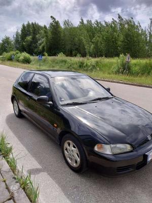 Melns Honda Civic 1995 Visaginas, ar dzinēja tilpumu 1.49 L un nobraukumu 285 tūkst. km par 1600 €, foto 7 vietnē AUTOMOTO.COM.LV