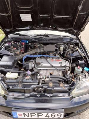 Melns Honda Civic 1995 Visaginas, ar dzinēja tilpumu 1.49 L un nobraukumu 285 tūkst. km par 1600 €, foto 11 vietnē AUTOMOTO.COM.LV