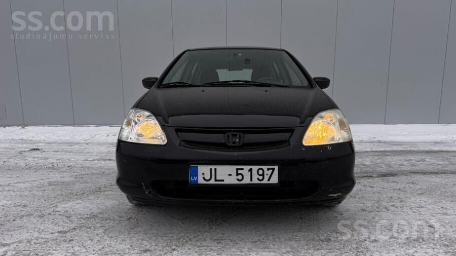 Melns Honda Civic 2002 Rīga, ar dzinēja tilpumu 1.60 L un nobraukumu 358 tūkst. km par 1390 €, foto 1 vietnē AUTOMOTO.COM.LV