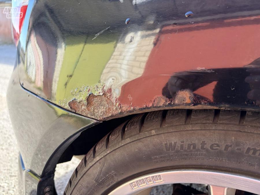 Melns Honda Civic 2002 Klaipėda, ar dzinēja tilpumu 1.60 L un nobraukumu 185 tūkst. km par 600 €, foto 17 vietnē AUTOMOTO.COM.LV