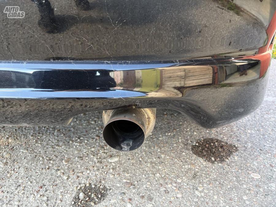 Melns Honda Civic 2002 Klaipėda, ar dzinēja tilpumu 1.60 L un nobraukumu 185 tūkst. km par 600 €, foto 21 vietnē AUTOMOTO.COM.LV