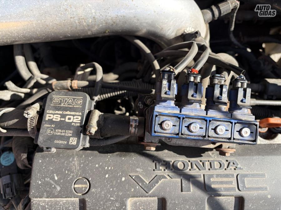 Melns Honda Civic 2002 Klaipėda, ar dzinēja tilpumu 1.60 L un nobraukumu 185 tūkst. km par 600 €, foto 24 vietnē AUTOMOTO.COM.LV