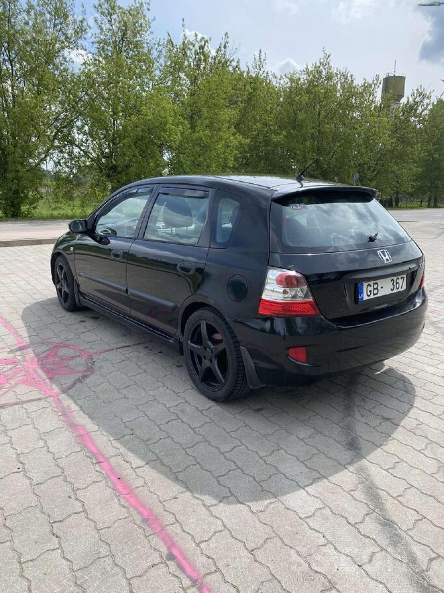 Melns Honda Civic 2004 Jelgava, ar dzinēja tilpumu 1.60 L un nobraukumu 194 tūkst. km par 1599 €, foto 4 vietnē AUTOMOTO.COM.LV