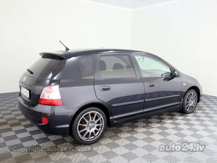 Melns Honda Civic 2004 Tallina, ar dzinēja tilpumu 1.40 L un nobraukumu 222 tūkst. km par 1199 €, foto 3 vietnē AUTOMOTO.COM.LV