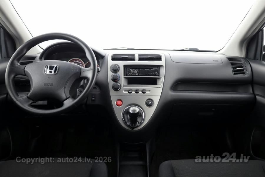 Melns Honda Civic 2004 Tallina, ar dzinēja tilpumu 1.60 L un nobraukumu 184 tūkst. km par 799 €, foto 6 vietnē AUTOMOTO.COM.LV