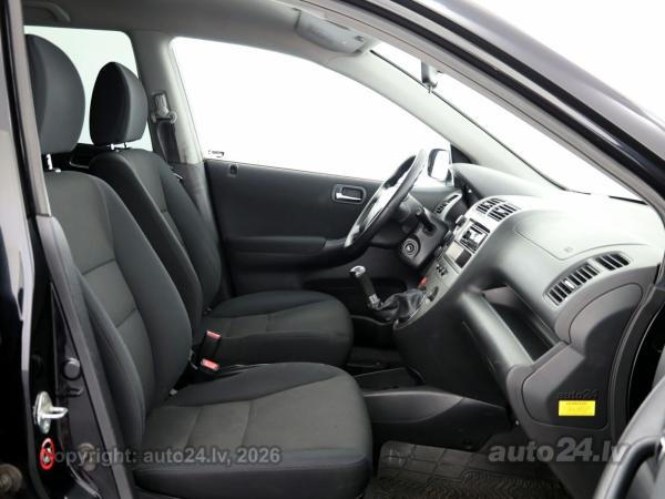 Melns Honda Civic 2004 Tallina, ar dzinēja tilpumu 1.60 L un nobraukumu 184 tūkst. km par 799 €, foto 6 vietnē AUTOMOTO.COM.LV