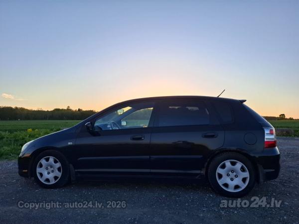 Melns Honda Civic 2004 Tallina, ar dzinēja tilpumu 1.60 L un nobraukumu 184 tūkst. km par 500 €, foto 6 vietnē AUTOMOTO.COM.LV