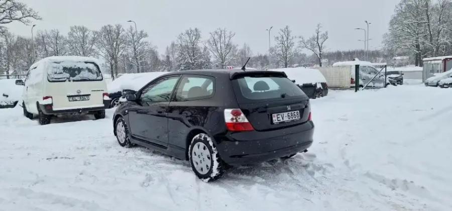 Melns Honda Civic 2004 Valmiera, ar dzinēja tilpumu 1.40 L un nobraukumu 275 tūkst. km par 1250 €, foto 6 vietnē AUTOMOTO.COM.LV