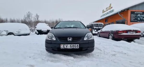 Черный Хонда Цивик 2004 в Валмиера, объемом двигателя 1.40 л и пробегом 275 тыс. км за 1250 €, фото 8 на AUTOMOTO.COM.LV