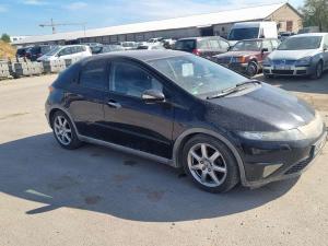 Black Honda Civic 2005 in Vilnius, with an engine capacity of 2.20 L and mileage of 241 thousand km for 1500 €, photo  on AUTOMOTO.COM.LV