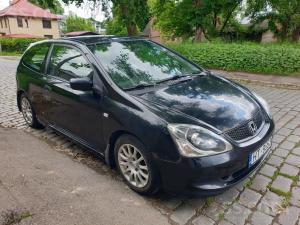 Melns Honda Civic 2005 Rīga, ar dzinēja tilpumu 1.60 L un nobraukumu 287 tūkst. km par 1000 €, foto 3 vietnē AUTOMOTO.COM.LV