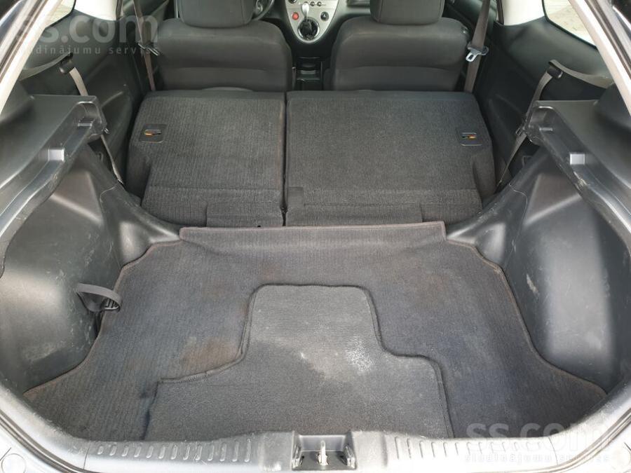 Melns Honda Civic 2005 Rīga, ar dzinēja tilpumu 1.60 L un nobraukumu 287 tūkst. km par 1000 €, foto 9 vietnē AUTOMOTO.COM.LV