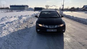 Melns Honda Civic 2006 Kretinga, ar dzinēja tilpumu 2.20 L un nobraukumu 340 tūkst. km par 2200 €, foto 5 vietnē AUTOMOTO.COM.LV