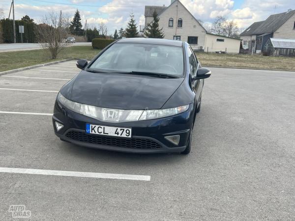 Melns Honda Civic 2006 Kelmė, ar dzinēja tilpumu 2.20 L un nobraukumu 376 tūkst. km par 1350 €, foto 2 vietnē AUTOMOTO.COM.LV