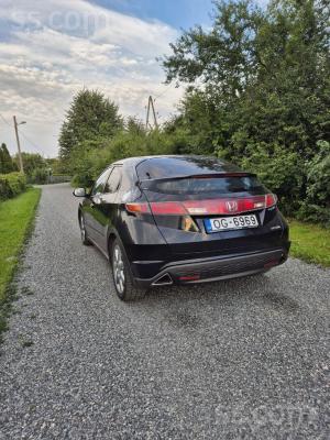 Melns Honda Civic 2006 Rīga, ar dzinēja tilpumu 2.20 L un nobraukumu 345 tūkst. km par 1550 €, foto 5 vietnē AUTOMOTO.COM.LV