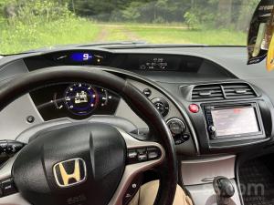 Melns Honda Civic 2006 Jēkabpils, ar dzinēja tilpumu 2.20 L un nobraukumu 276 tūkst. km par 2500 €, foto 8 vietnē AUTOMOTO.COM.LV