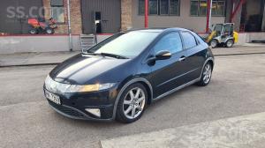 Black Honda Civic 2006 in Riga, with an engine capacity of 2.20 L and mileage of 343 thousand km for 1750 €, photo 3 on AUTOMOTO.COM.LV