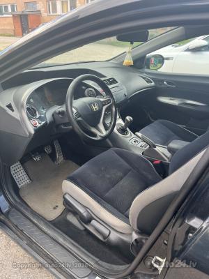 Melns Honda Civic 2006 Tartu, ar dzinēja tilpumu 1.80 L un nobraukumu 329 tūkst. km par 2100 €, foto 9 vietnē AUTOMOTO.COM.LV