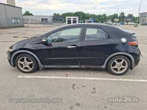 Melns Honda Civic 2006 Keila, ar dzinēja tilpumu 1.30 L un nobraukumu 250 tūkst. km par 599 €, foto 7 vietnē AUTOMOTO.COM.LV