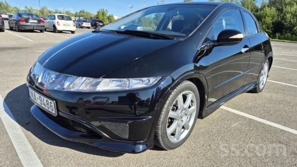 Melns Honda Civic 2006 Daugavpils, ar dzinēja tilpumu 2.20 L un nobraukumu 287 tūkst. km par 2550 €, foto 2 vietnē AUTOMOTO.COM.LV