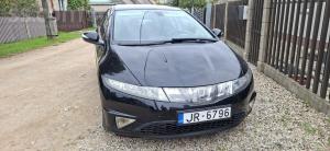 Melns Honda Civic 2006 Daugavpils, ar dzinēja tilpumu 2.20 L un nobraukumu 320 tūkst. km par 1600 €, foto  vietnē AUTOMOTO.COM.LV