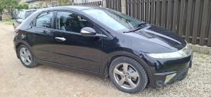 Melns Honda Civic 2006 Daugavpils, ar dzinēja tilpumu 2.20 L un nobraukumu 320 tūkst. km par 1600 €, foto 3 vietnē AUTOMOTO.COM.LV