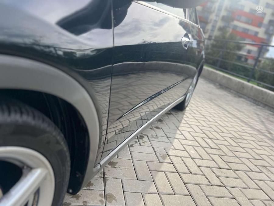 Black Honda Civic 2006 in Vilnius, with an engine capacity of 1.80 L and mileage of 336 thousand km for 2700 €, photo 12 on AUTOMOTO.COM.LV