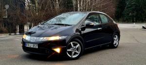 Black Honda Civic 2007 in Vilnius, with an engine capacity of 2.20 L and mileage of 287 thousand km for 2250 €, photo 2 on AUTOMOTO.COM.LV