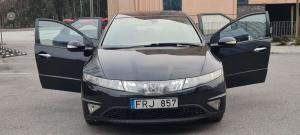 Black Honda Civic 2007 in Vilnius, with an engine capacity of 2.20 L and mileage of 287 thousand km for 2250 €, photo 16 on AUTOMOTO.COM.LV