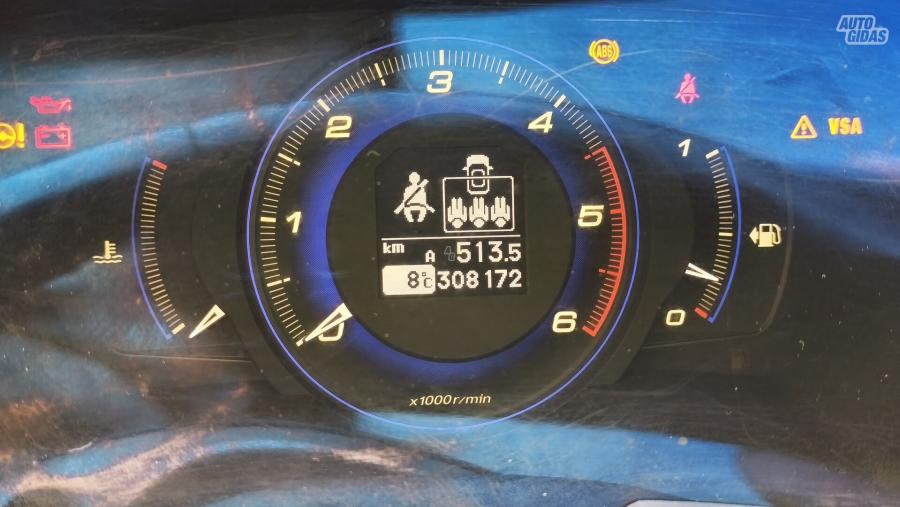 Black Honda Civic 2007 in Vilnius, with an engine capacity of 2.20 L and mileage of 308 thousand km for 1800 €, photo 13 on AUTOMOTO.COM.LV