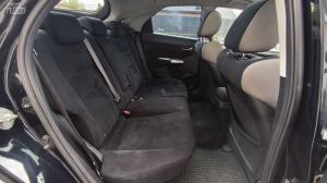 Black Honda Civic 2007 in Vilnius, with an engine capacity of 2.20 L and mileage of 308 thousand km for 1800 €, photo 16 on AUTOMOTO.COM.LV