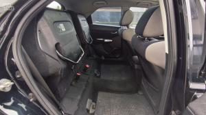 Black Honda Civic 2007 in Vilnius, with an engine capacity of 2.20 L and mileage of 308 thousand km for 1800 €, photo 17 on AUTOMOTO.COM.LV